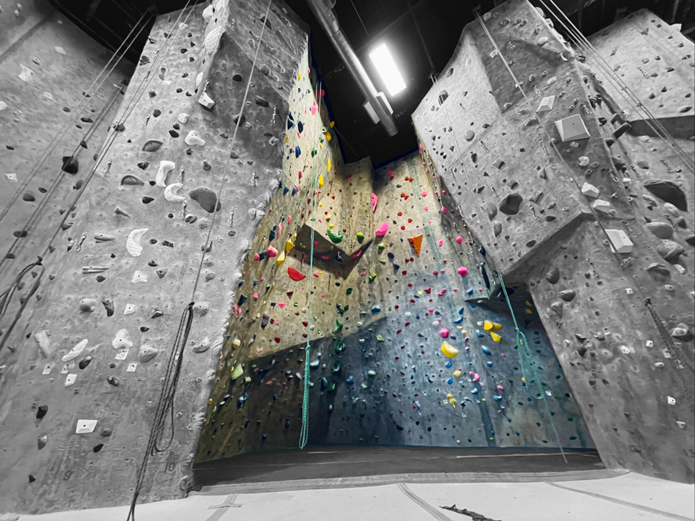 Lead Cave | Pebble Climbing | Pebble Climbing