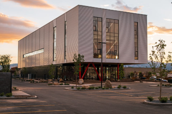 The Front - South Main | Pebble Climbing | Pebble Climbing